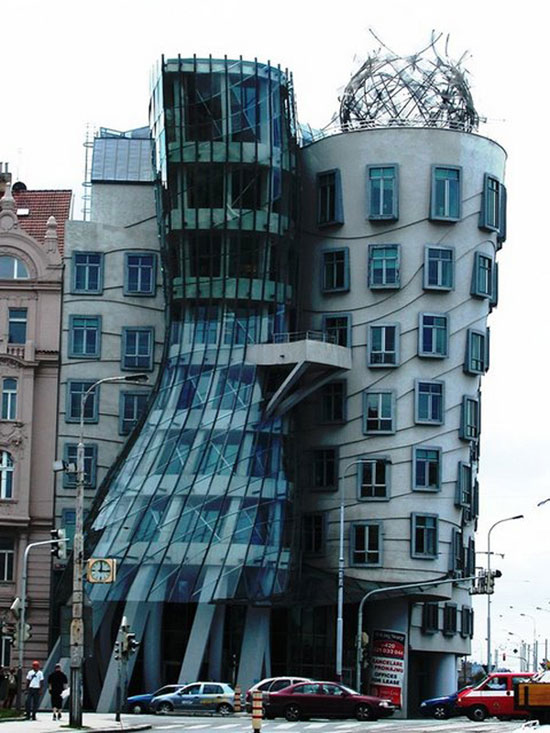 10 Strangest Buildings In The World | I Like To Waste My Time