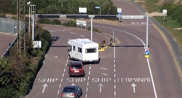 Why Poorly Designed Roads Suck [Video] | I Like To Waste My Time