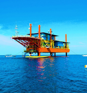 Oil Rig Turned Diving Resort - Seaventures | I Like To Waste My Time